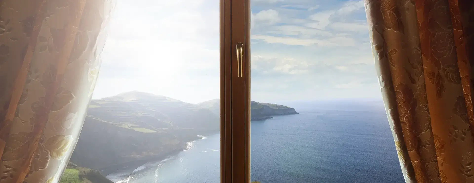 Windows with an anti-reflective coating: what is it and why do you need ...